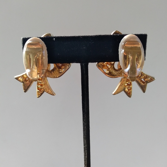 Jewelry | Vintage Graft Earrings | Poshmark